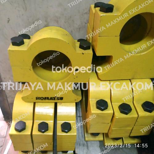 Jual 14X-70-00070 PIVOT ASSY KOMATSU D85ESS-2 - Jakarta Pusat - TRIJAYA ...