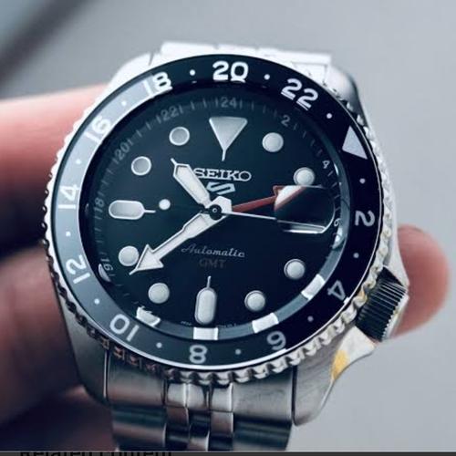 Jual Seiko SSK001 SSK001K1 GMT Sports 5 Black Dial Original New - Kota ...