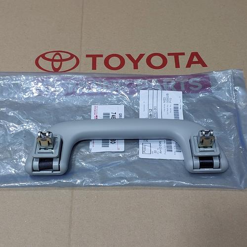 Jual Hand Grip Handle Pegangan Tangan Atas Plafon Raize Asli Original ...