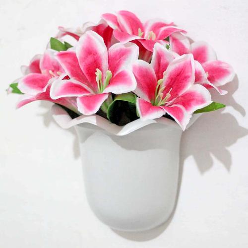 Jual bunga plastik hias artificial lili / lily flower A3 + POT DINDING ...