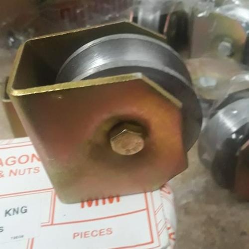 Jual roda pagar roda gerbang 6cm roda pagar besi super bubut - siku ...