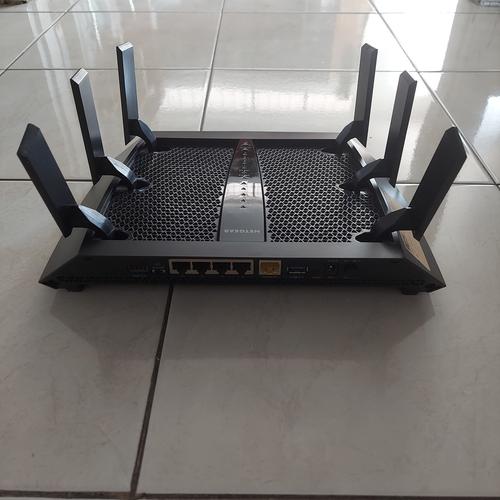 Jual Netgear WiFi Router (R8000) Nighthawk X6 Tri-Band - Jakarta ...