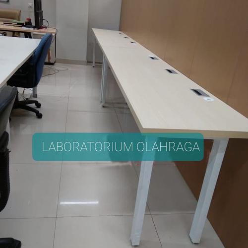 Jual MEJA KOMPUTER SEKOLAH UNIVERSITAS KANTOR HPL Model Lurus - Kota ...