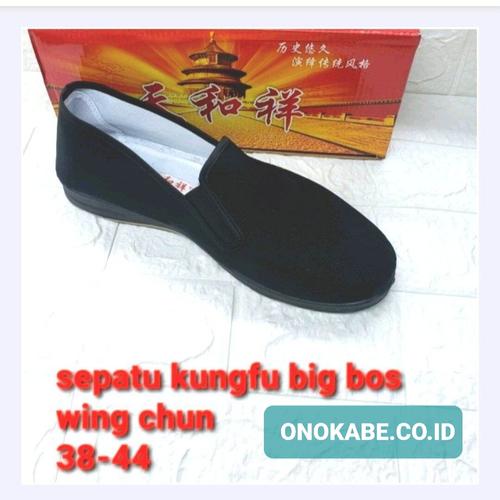 Jual SEPATU SLIP-ON BIGBOSS BRUCE LEE | SEPATU MURAH | SEPATU KUNGFU ...