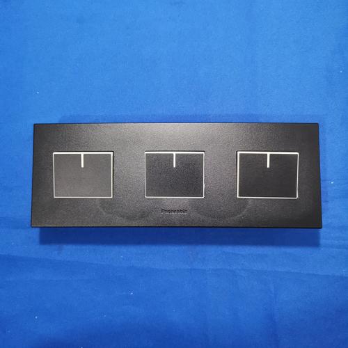 Jual Saklar 3 Gang Black Style Series InBow Panasonic - Kota Tangerang ...
