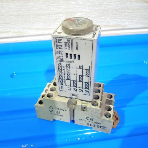 Jual TIMER OMRON H3YN-4 0,1s-10min 220vac + SOCET - Kab. Tangerang - R ...