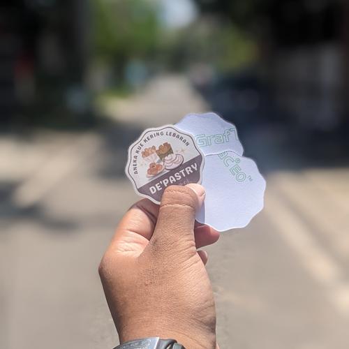 Jual sticker vinyl graftac a3+ laminasi + potong Diecut - GLOSSY ...