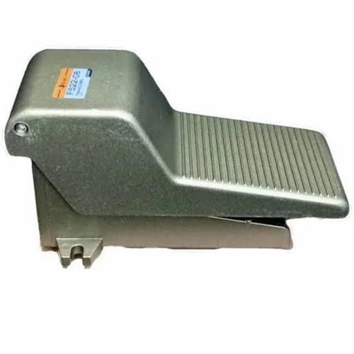 Jual Foot Valve Pneumatic EMC 4F210-08/ F522-08 - Jakarta Barat - power ...