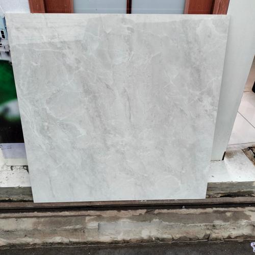 Jual Granit 80x80 glossy Alaska white indogress economy - Kab. Bogor ...