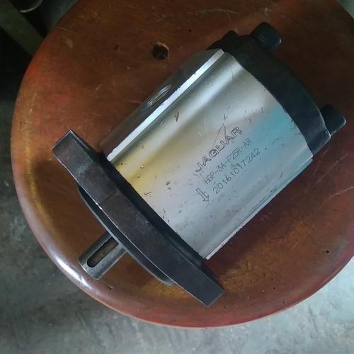 Jual gear pump hydraulic / hidrolik HGP-3A-F25R-AR jaguar original - Kota Bandung - maslahat ...