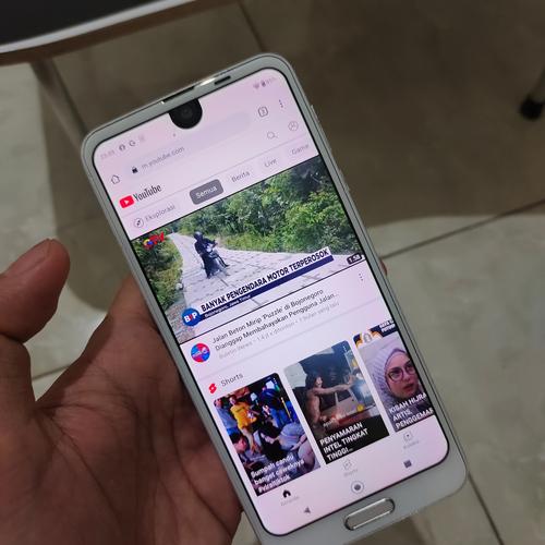 Jual smartphone sharp r2 ram 4gb/64gb Snapdragon 845 all kartu gsm ...