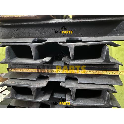 Jual Track Shoe Komatsu D85 D85SS-2 D85ESS-2 14X-32-11370 Grouser 560 ...