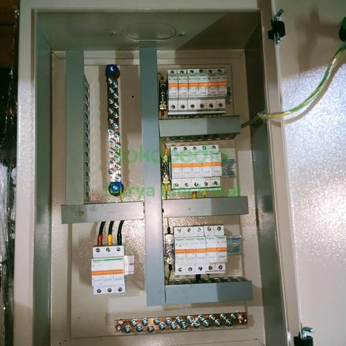 Jual panel listrik 3phase 40amper box panel 40x60 indor - Jakarta Pusat ...