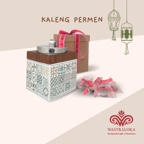 Jual Hampers Lebaran Kaleng Permen - Kab. Klaten - WastralokaGaleri ...