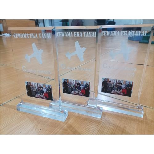 Jual Cetak Plakat Akrilik Bebas Custom | Tebal 10mm - 10x20 bevel - Kab. Tangerang - Solution ...