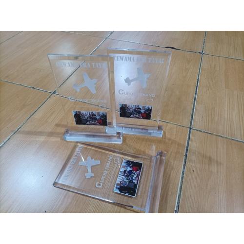 Jual Cetak Plakat Akrilik Bebas Custom | Tebal 10mm - 10x15 bevel - Kab. Tangerang - Solution ...