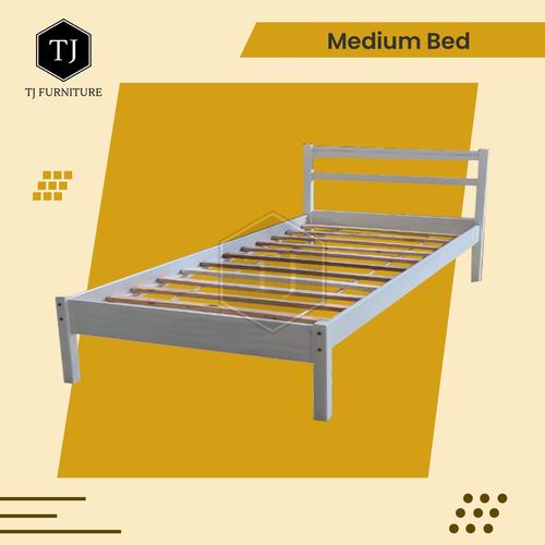 Jual Medium Bed kayu/Tempat tidur kayu/Ranjang kayu uk 120x200cm WHITE ...