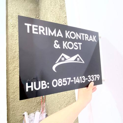 Jual Sakou Signboard Custom Papan Alamat Papan Logo Akrilik Custom ...