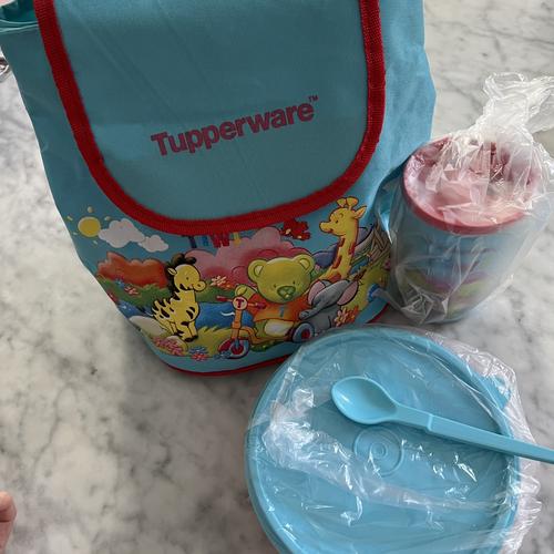 Jual NEW Tupperware tiwi and friends lunch box set - Jakarta Barat - My ...