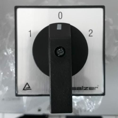 Jual Selector Switch Salzer On Off On 2P 25A Rotary Switch 1-0-2 - Kota ...