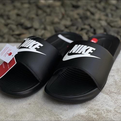 Jual NIKE VICTORI ONE SLIDE SENDAL SANDAL SIZE 48 BESAR BIG RAKSASA ...