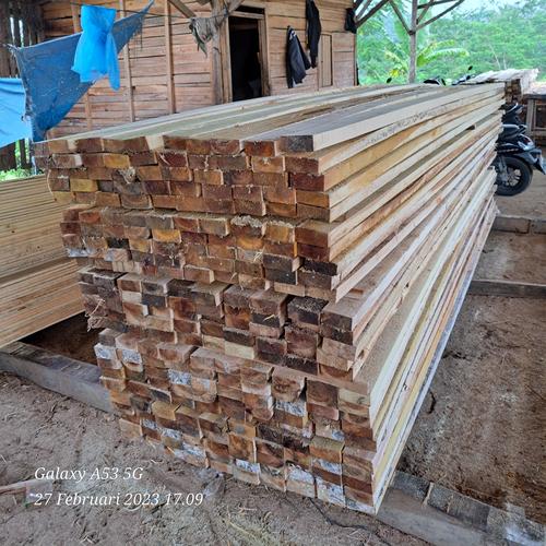Jual kayu proyek Balok 5×10×400 kayu keras - Kab. Lebak - UD.JMP ...