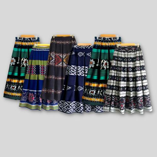 Jual ( 6 motif ) ROK TENUN bawahan wanita motif tenun nusantara terbaru - Motif 5, L - Kab ...
