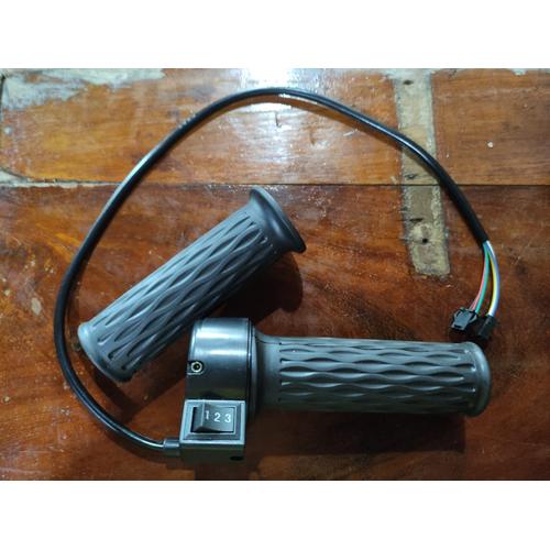Jual HANDLE GAS / GRIP GAS / THROTTLE GAS SEPEDA LISTRIK UNIVERSAL ...