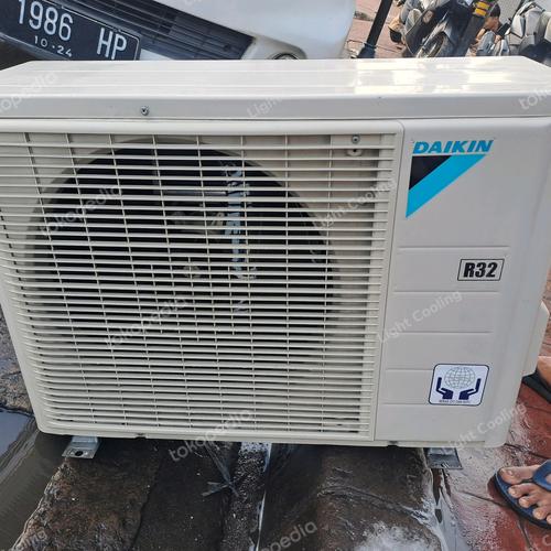 Jual ac outdoor daikin 1.5pk made in thailand freon r32 - Jakarta Utara ...