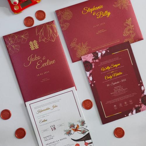 Jual Kartu Undangan Pernikahan tema chinese hardcover dengan poly emas ...