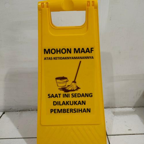 Jual Rambu Plang caution WET FLOOR awas lantai licin kokoh tulisan ...