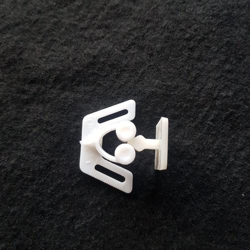 Jual Jepit Udang Capit Udang Jepitan Udang pintu lemari cabinet Plastik ...