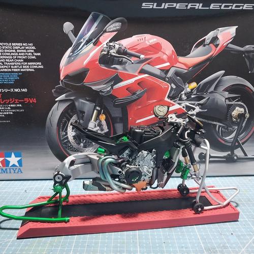 Jual Tamiya Ducati Superleggera V4 1/12 Model kit - Kota Yogyakarta ...
