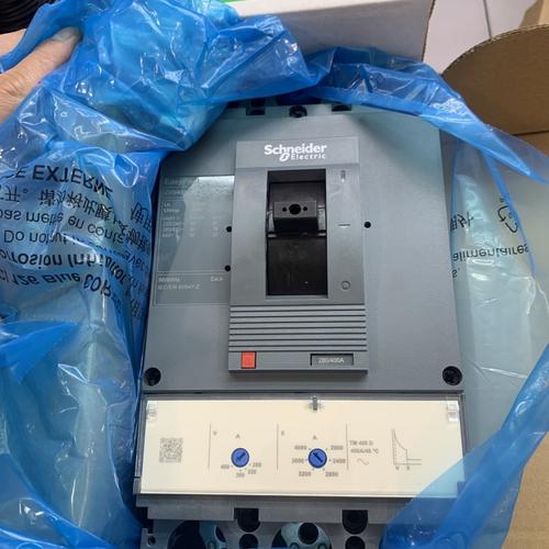 Jual Mccb breker schneider cvs400n 3p 400a cvs 400n LV540316 - Jakarta ...