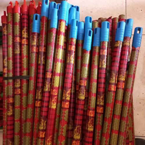 Jual hot item GAGANG PEL KAYU DRAT ULIR/GAGANG WIFER/TANGKAI PEL /SAPU ...
