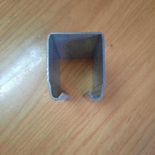 Jual Rel atas 2m tipe W580 utk pintu garasi sliding uk. 55mm x 65mm ...