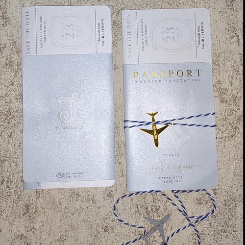 Jual undangan pernikahan desain passport unik - biasa - Kota Bandung ...