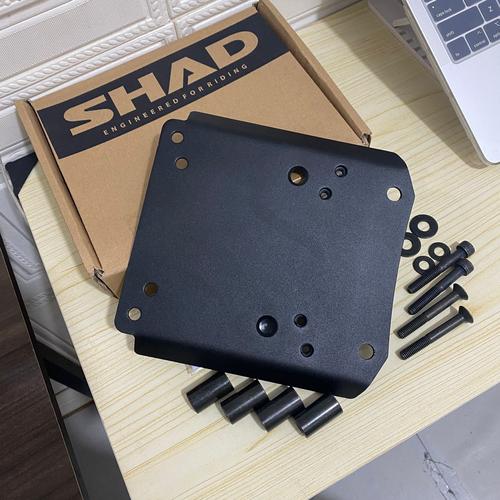 Jual BRACKET BOX PCX 150 SHAD BRACKET BOX PCX 160 BREKET BOX SHAD PCX ...