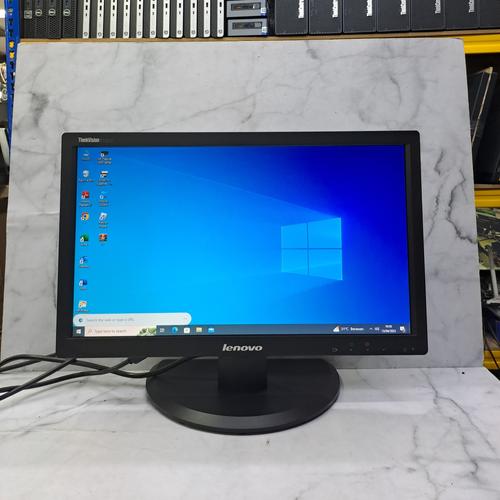 Jual MONITOR LED LWNOVO 19 INCH SUPER MURAH DAN MULUS BADANG OBRAL ...