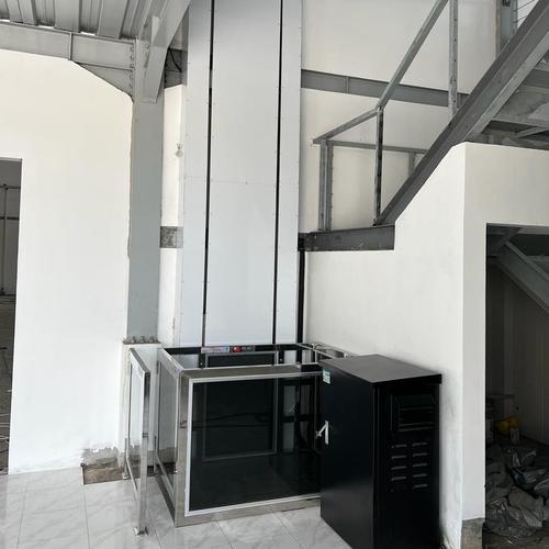 Jual lift wheelchair / lift khusus kursi roda - Kab. Tangerang ...