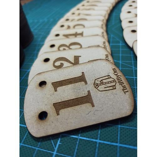 Jual Custom Hang Tag Kartu Ucapan Laser Gift Hampers Tag Kayu Grafir ...