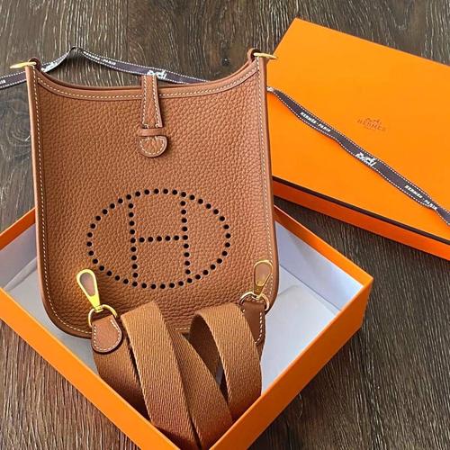 Jual Hermes mini evelyn gold clemence GHW U 2023 - Jakarta Selatan ...