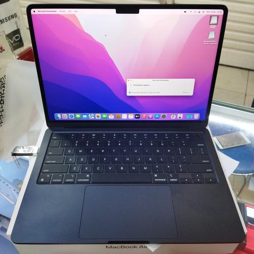 Jual MacBook Air M2 Apple Resmi Region Indonesia iBox Bergaransi - Midnight - Jakarta Selatan ...