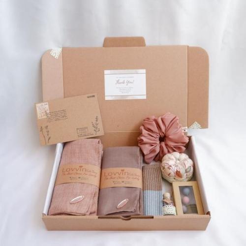 Jual BOX PARSEL LEBARAN HAMPERS HIJAB LEBARAN KADO ULANG TAHUN GIFT BOX ...