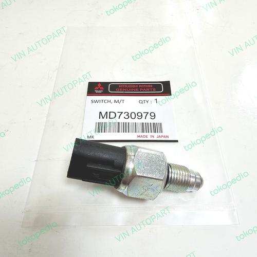 Jual Switch Atret - Saklar Mundur Xpander All New Livina Galant ...