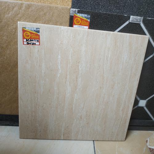 Jual keramik lantai 40x40 cream dan grey glossy - Jakarta Timur ...