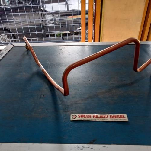 Jual Lubrication Oil Pipe Selang Pipa Oli Mesin Yanmar TS230 2 Lubang ...