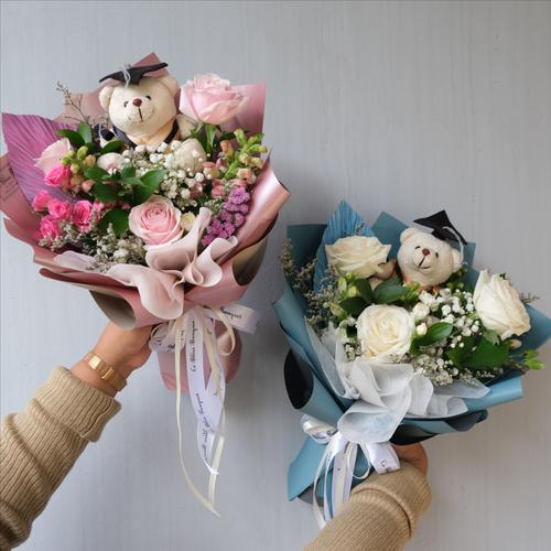 Jual SMALL GRADUATION BOUQUET by Le Bliss Bouquet | Buket Sidang Wisuda ...