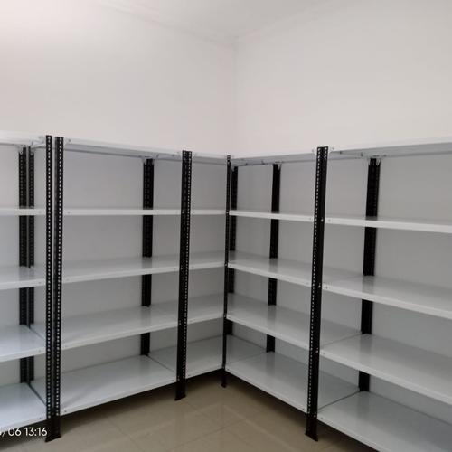 Jual rak gudang besi susun 5 L 50 P150 T200 kaki karet - Putih ...