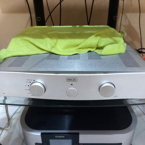 Jual hegel amplifier H1 high end integrated very good condition - Kota ...